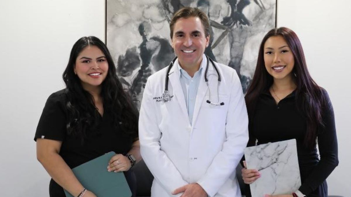 Things to Avoid While Recovering from a Tummy Tuck - Clinique Dallas